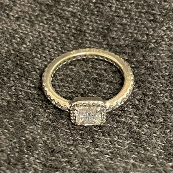 Pandora | Jewelry | Pandora Square Sparkle Halo Ring | Poshmark